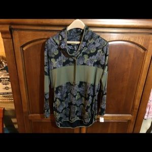 PURE essence - Poshmark